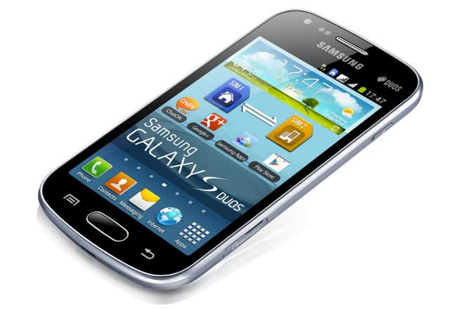 Samsung Galaxy S Duos: Keeps Professional And Personal Life Apart